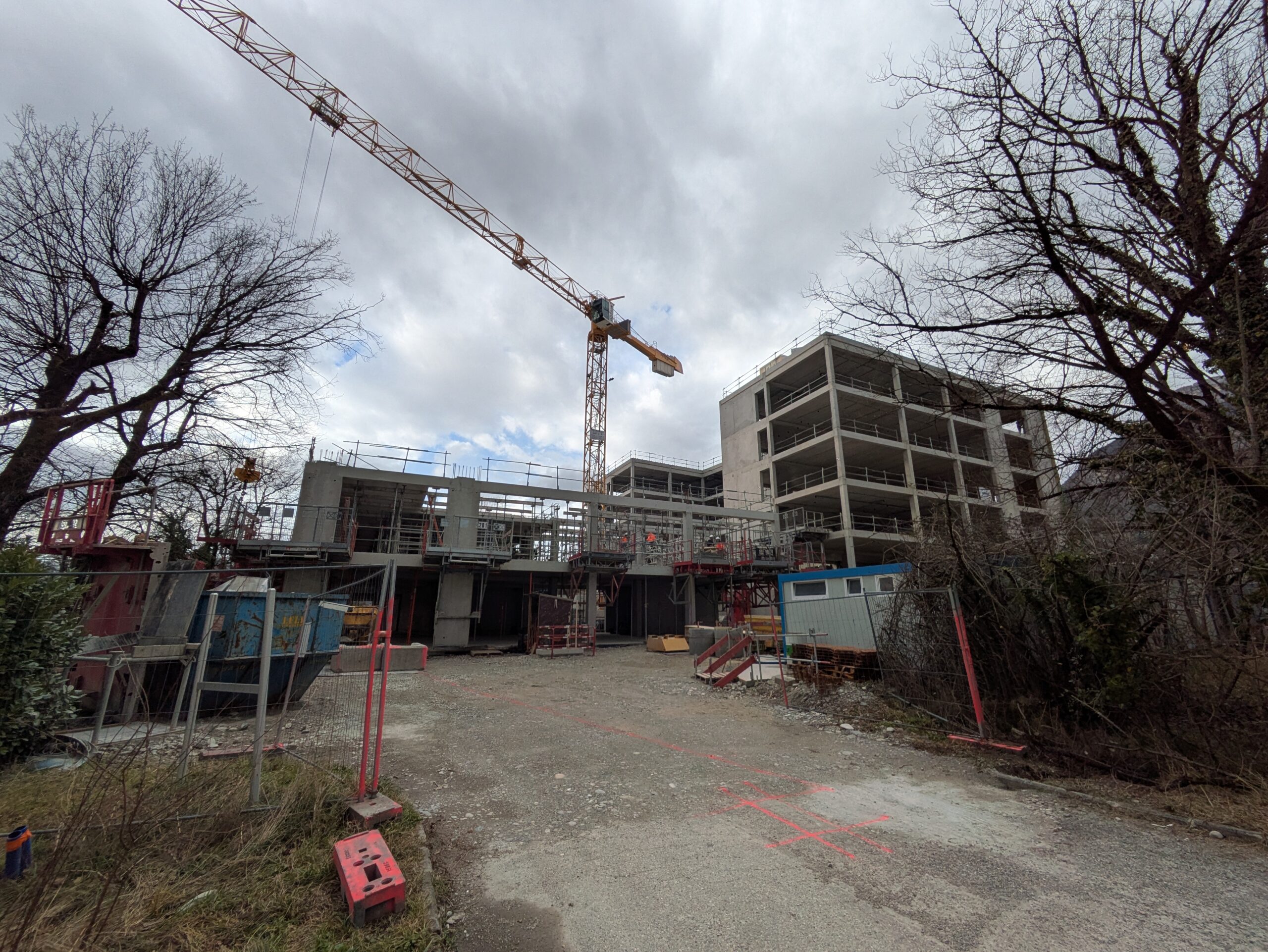 LE BINOME : 6 900m² DE BUREAUX A MEYLAN - DLFA Architectes